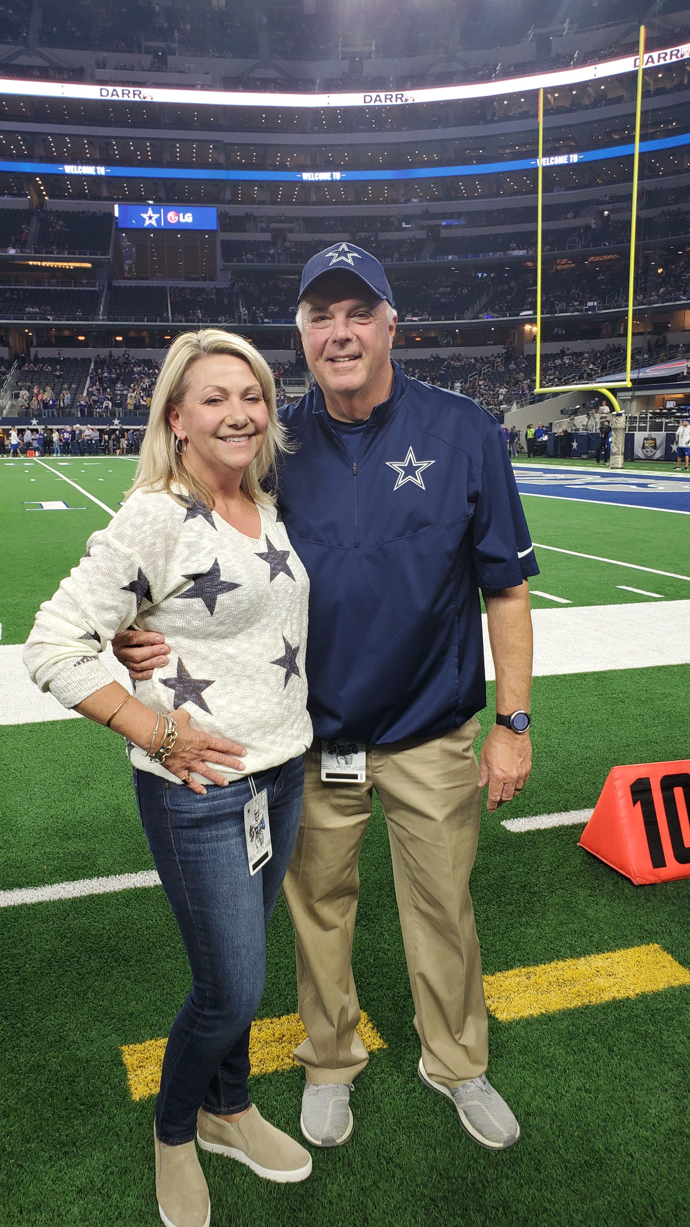 Brian-and-Melissa-Bailey_2_ATT-Stadium_Jerrys-World_Dallas-Cowboys ...
