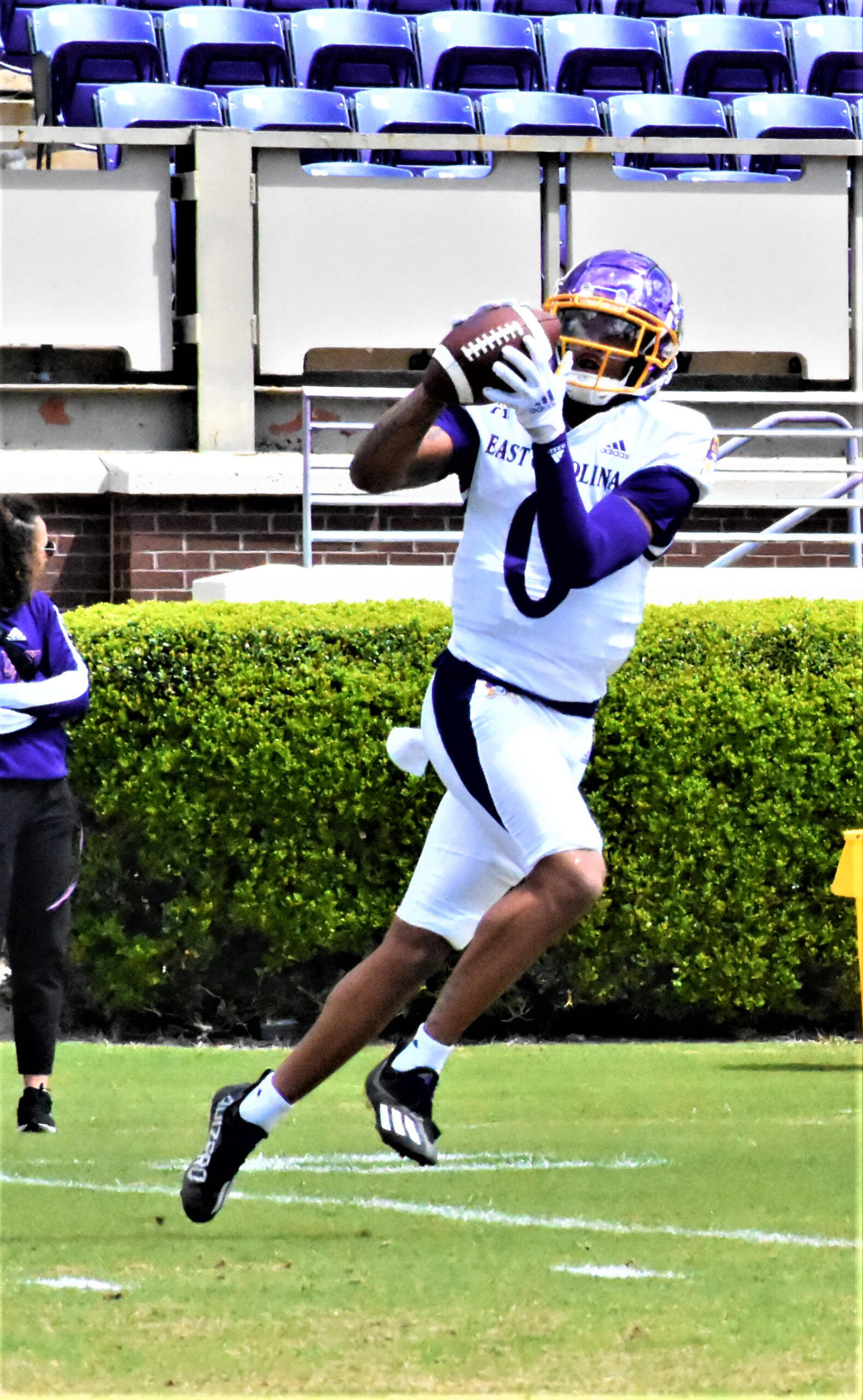 UNC transfer Ray Rose catches a pass in warm-ups.