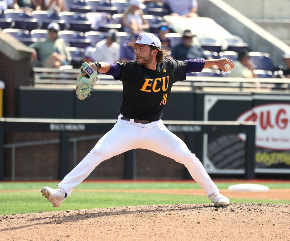 Norby, Webb nix Wichita State for series win